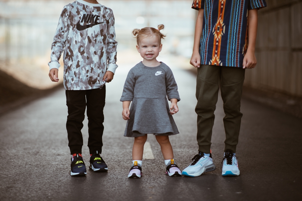 Nike Fam - Cara Loren