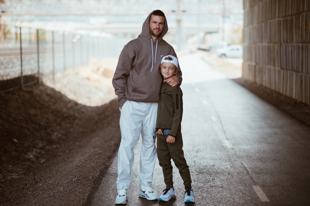 Nike Fam - Cara Loren